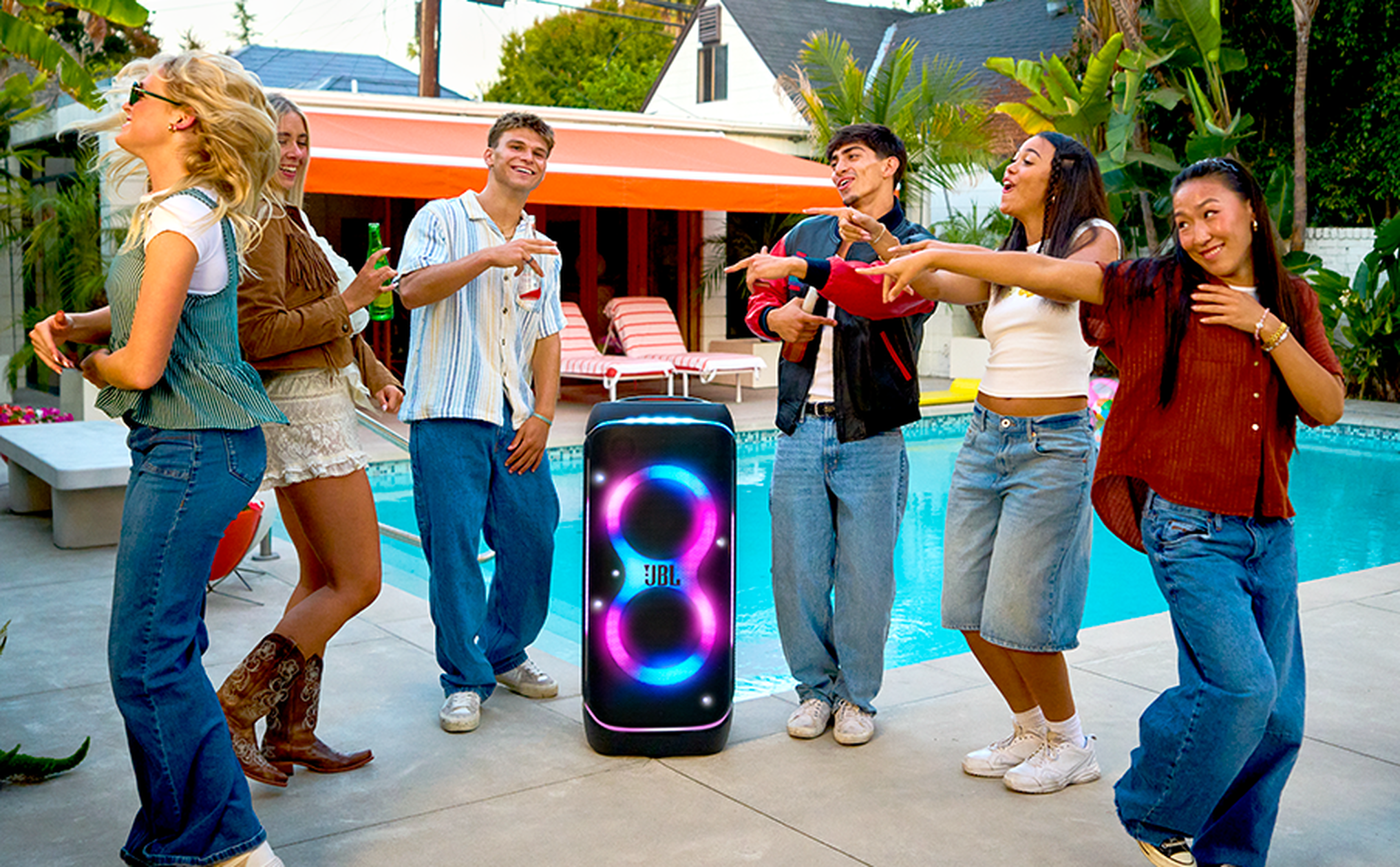 JBL PartyBox 720 | Покупайте в фирменном интернет магазине JBL by Harman